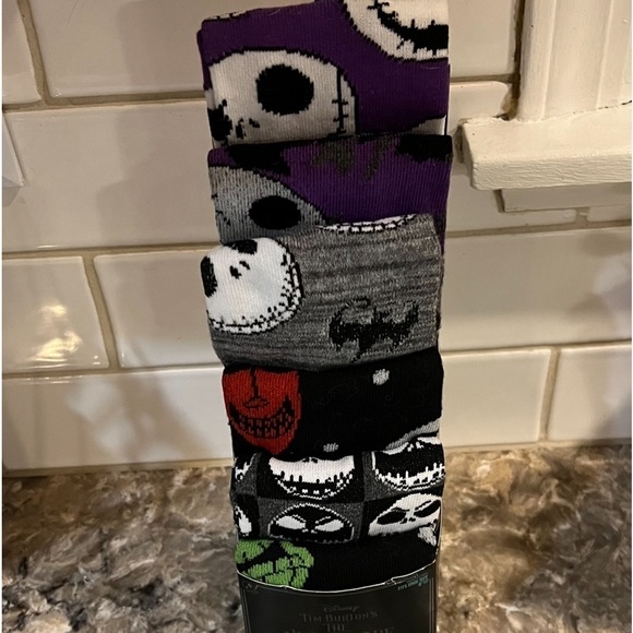 Disney | Underwear & Socks | Nwtmens 6 Crew Socks The Nightmare Before ...